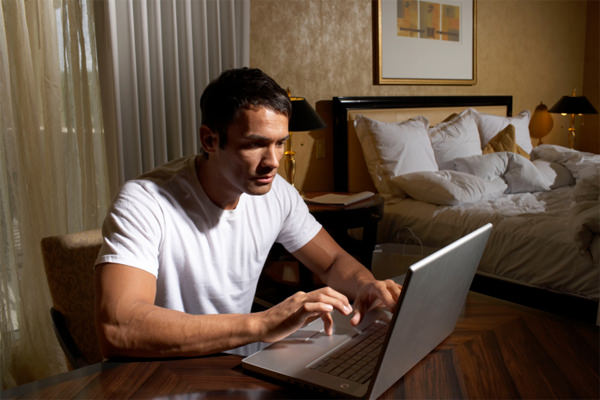 20 Reasons Working From Home Could Be Bad For Your Health | #StayAtHome